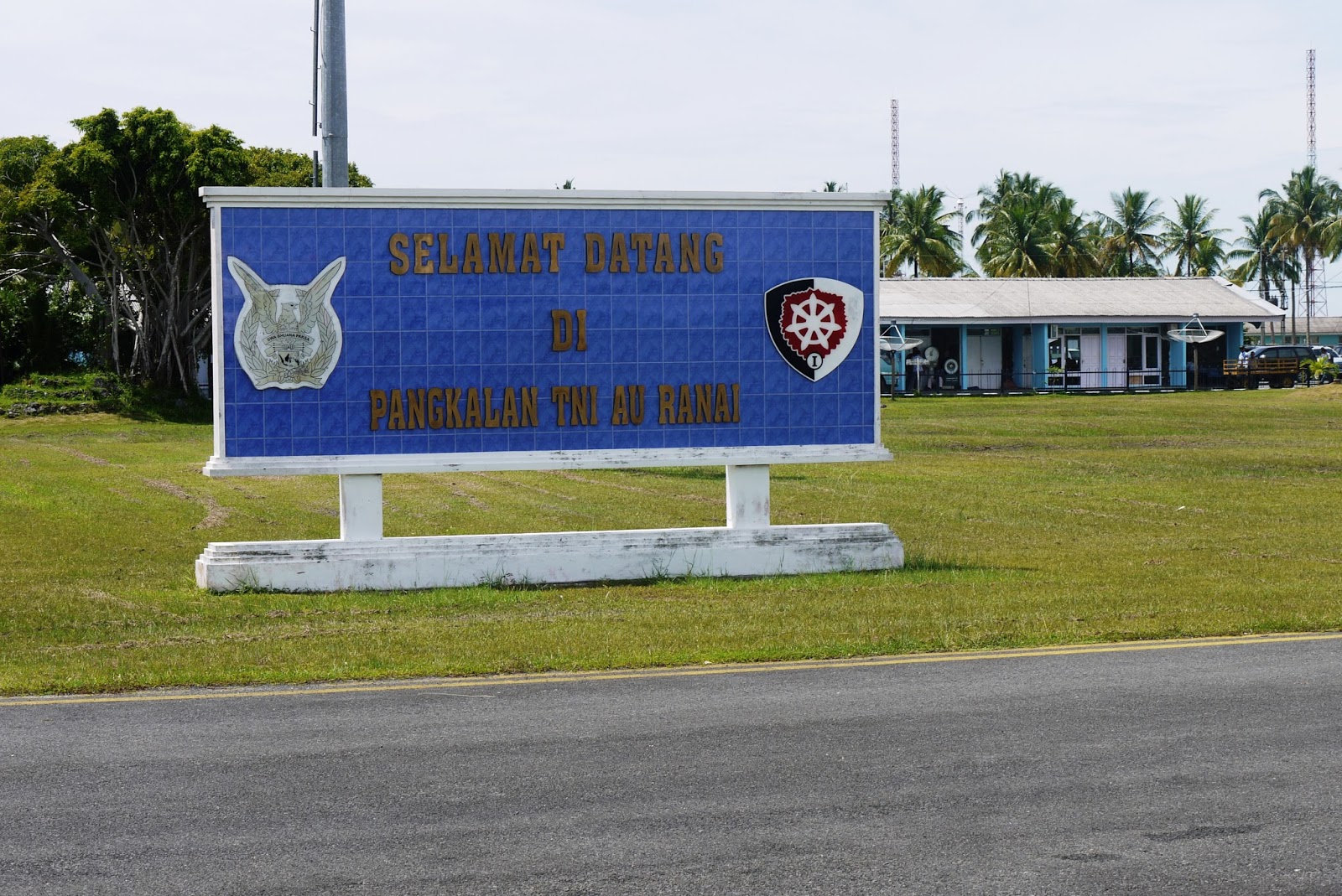 DEFENSE STUDIES: Oktober 2015