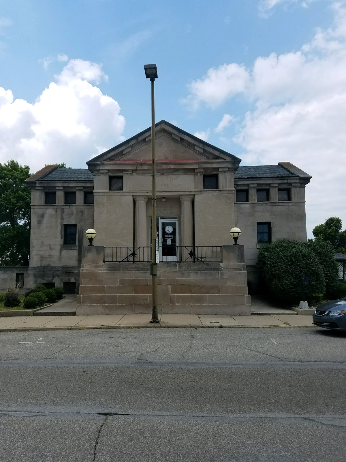 Fort St. Joseph Archaeological Project: A Day of Community Outreach