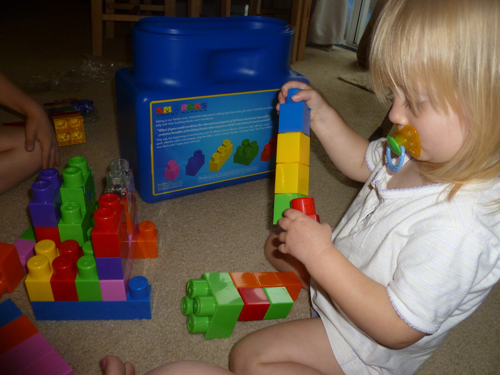 SMARCKS - TALKING SMART BUILDING BLOCKS REVIEW & GIVEAWAY (teaches ...