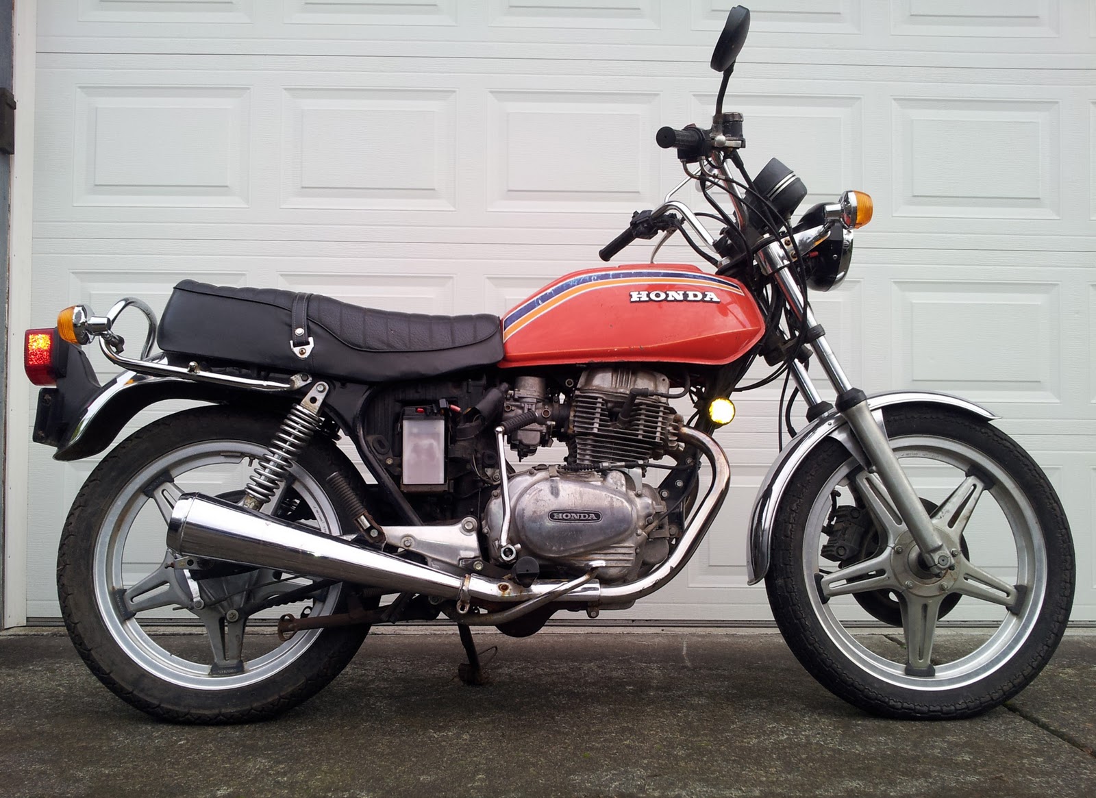 MiNE & Co.: 1978 CB400t