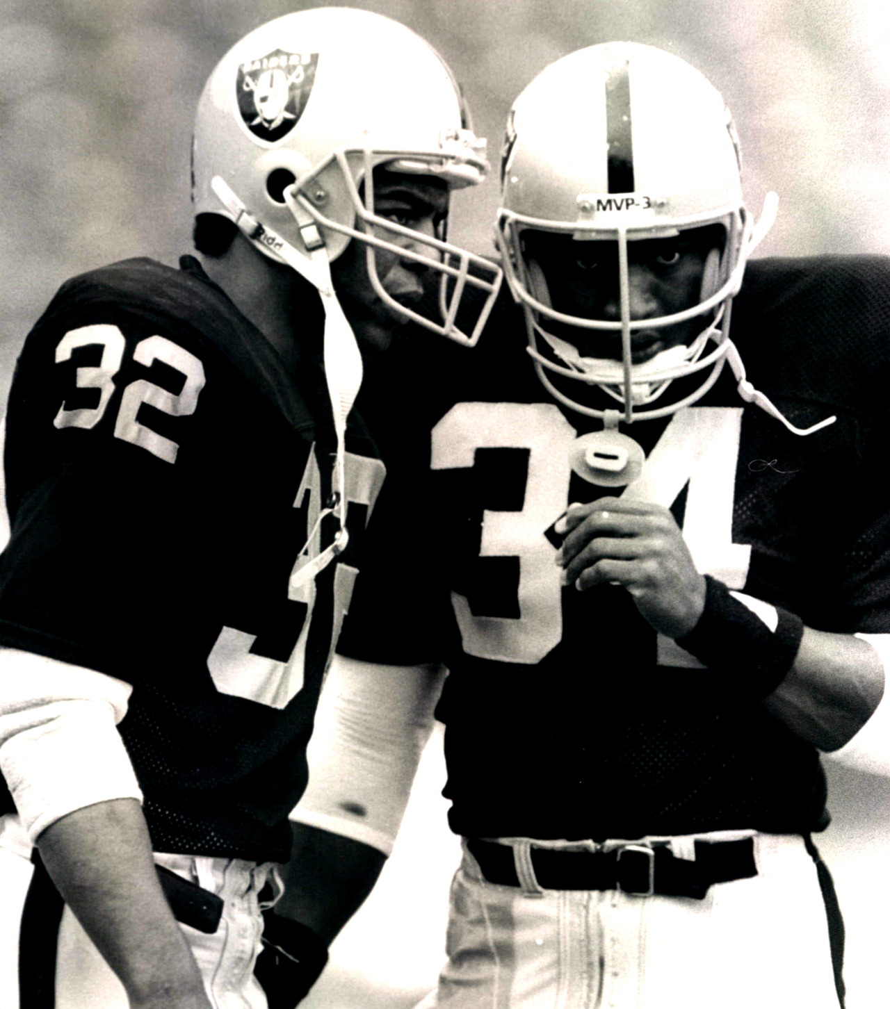 Out of Ink: Marcus Allen vs. Al Davis -- explained, and never explained