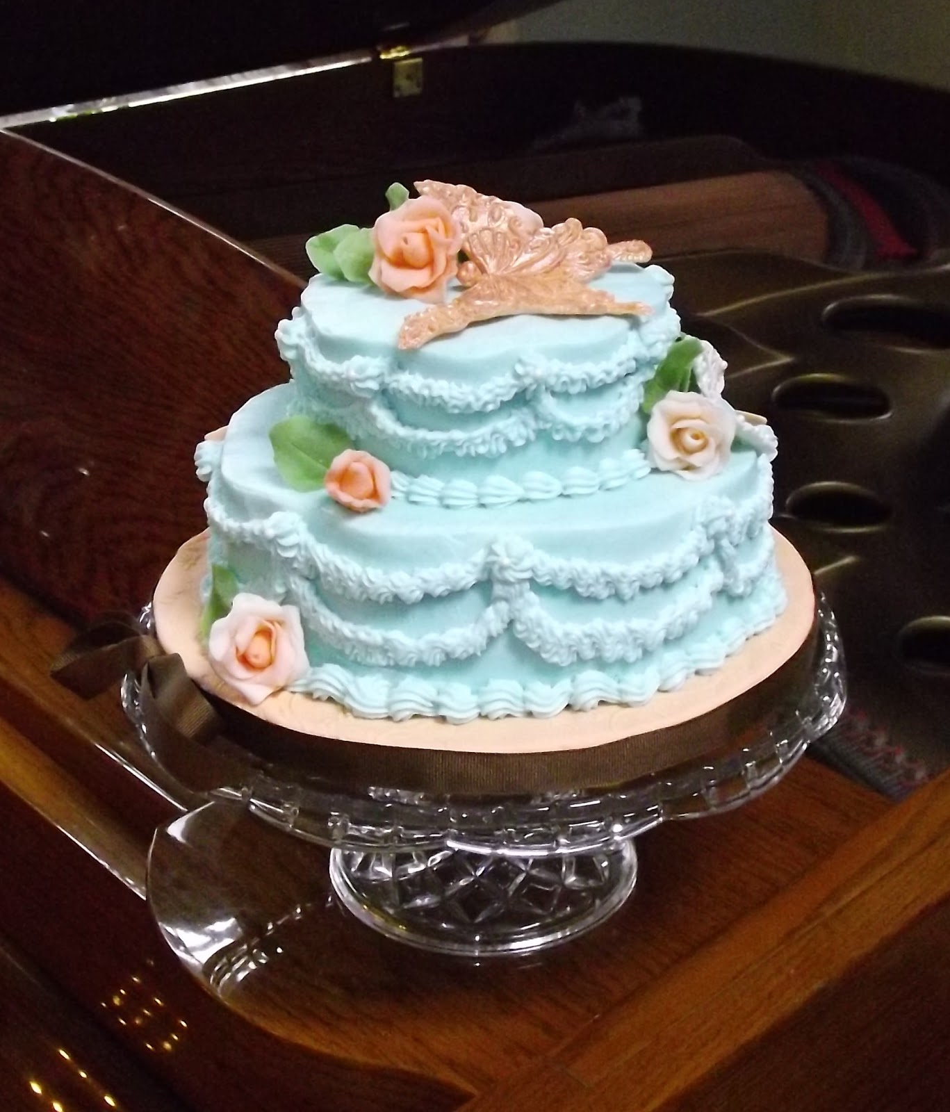 Cakes of the Hamptons: Butterfly Cake with White-Chocolate Roses