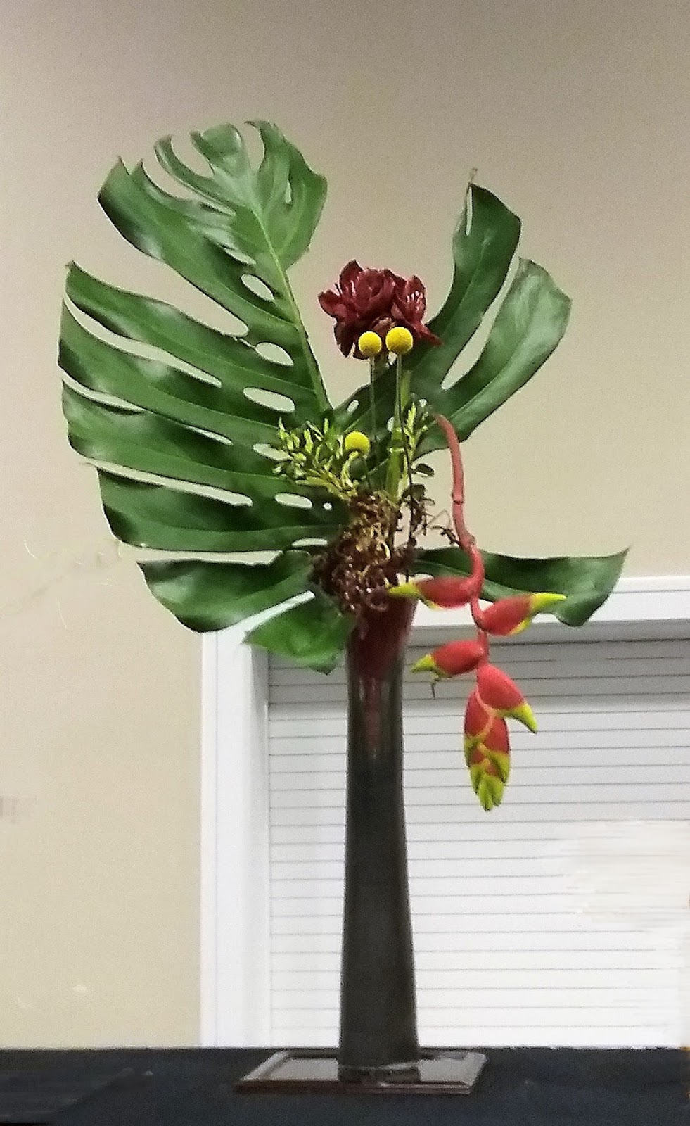 Flowers,Ikebana and I: Leaf Manipulation by Ms Yuri Ishizuka