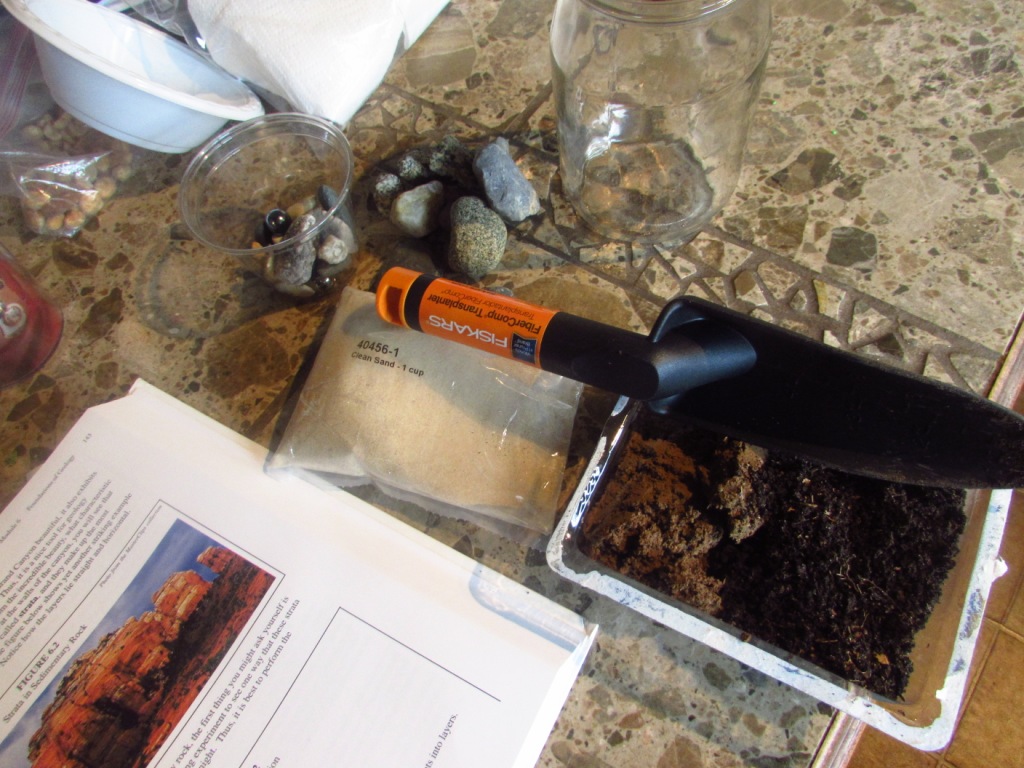 Fleur de Lis Homeschool Blog: Apologia General Science Experiment 6.2