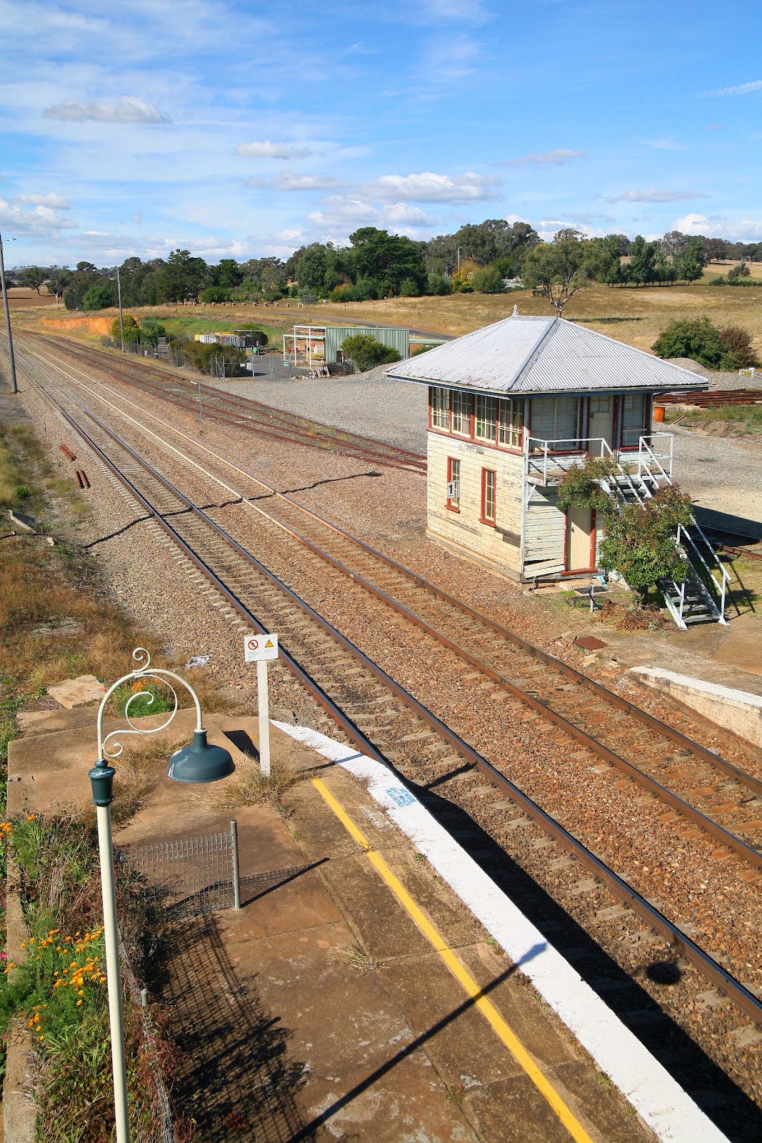 Phil Buckley's travels: RAILWAYS DOWN SOUTH PART 8 - YASS JUNCTION