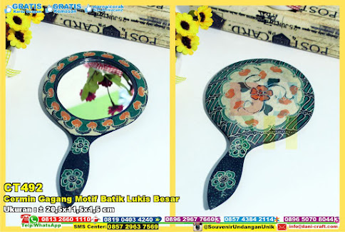 Cermin Gagang Warna | Souvenir Pernikahan