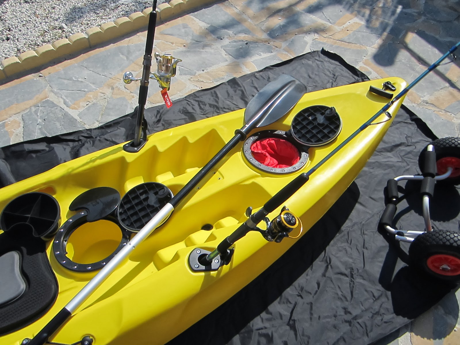 ISAKI FISHING: QUIEN NO PESCA EN KAYAK POR ESTE PRECIO?