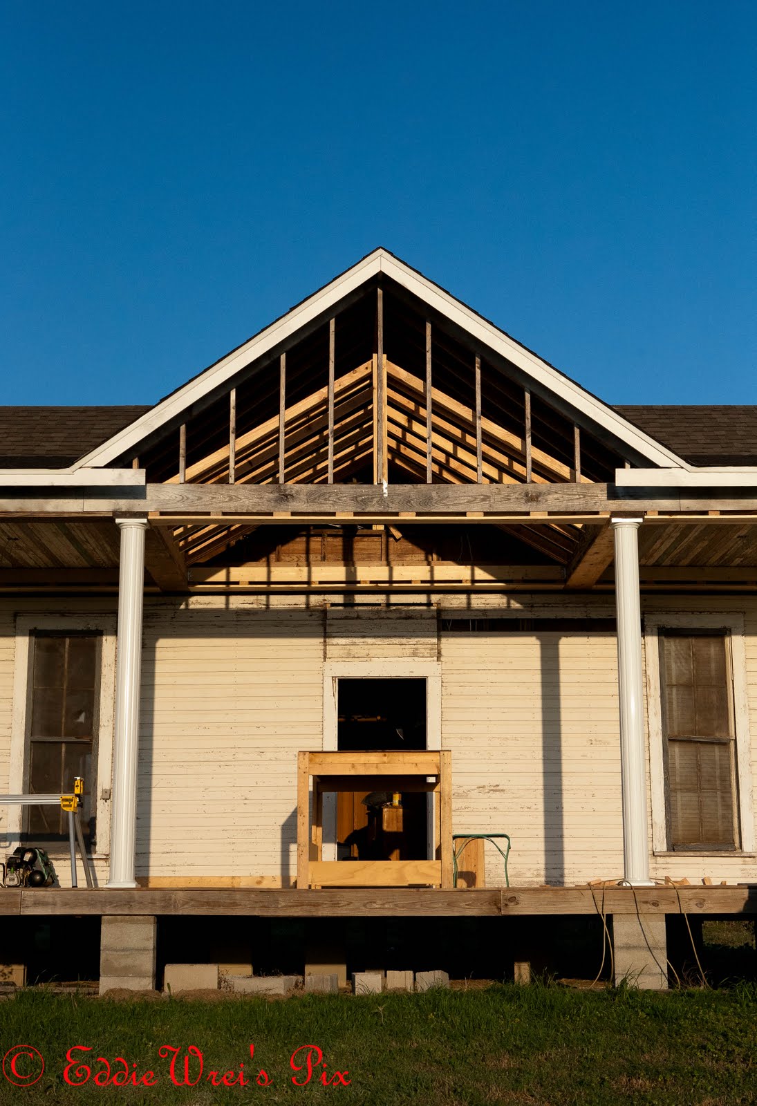 Eddie Wrei's Stuff: Framed The Porch Gable