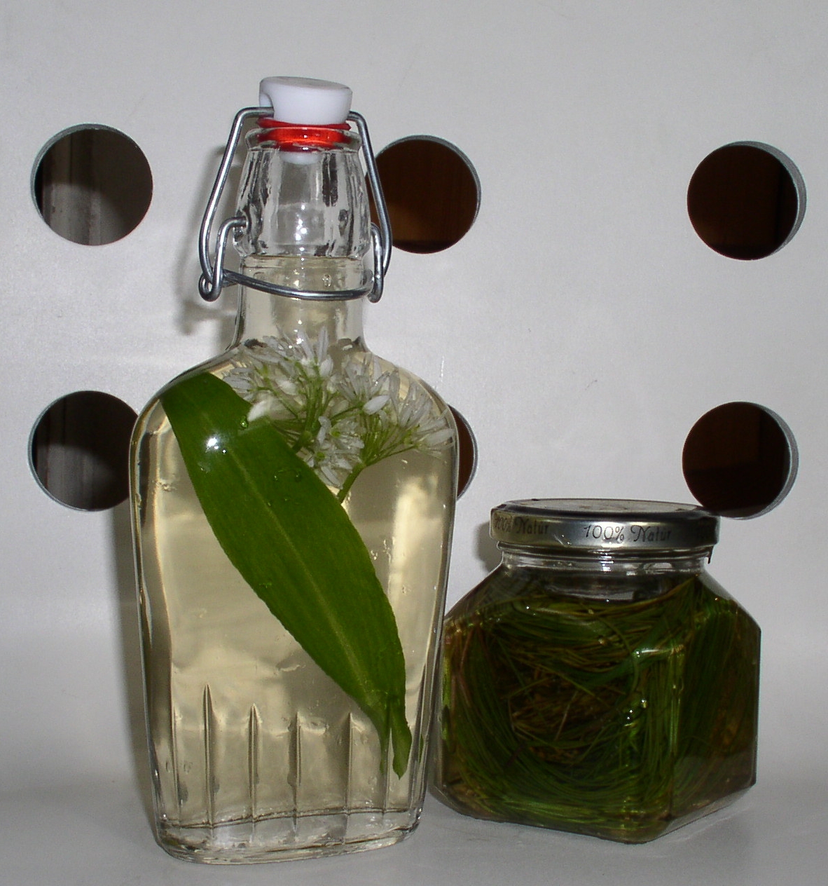 Erdőkóstoló: Csipke-, kökény-, vadalmaecet és társaik - Vadgyümölcs ...