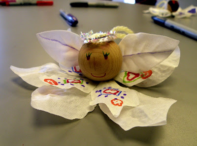 The Fantastic Five: Christmas Coutdown Day 18 (Flower Angel Tutorial)