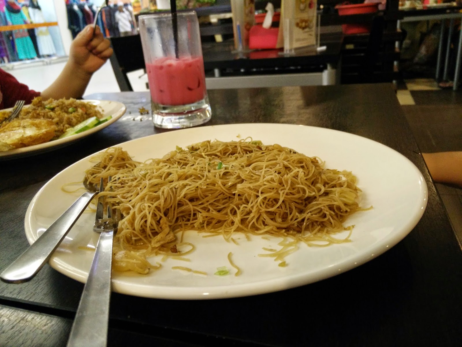Neeja Shamiza: Pak Hailam Kopitiam