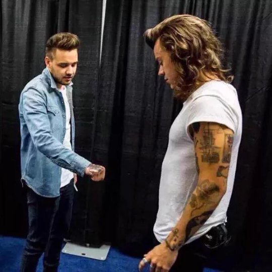 Tatuagens do Liam Payne e os seus significados - Crazy For One ...