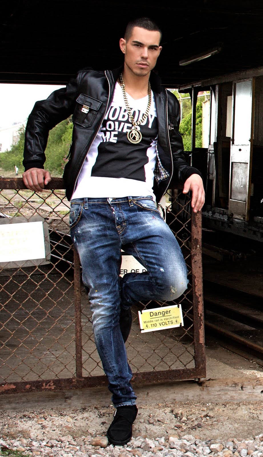 L'Homme du Jour: PETAR PEROVIC