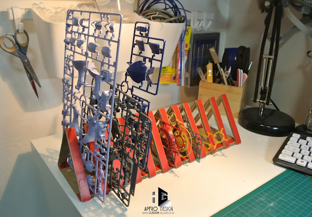 APFRO´s GUNPLA: How to made easy Runners stand from Cardboard by Apfro ...