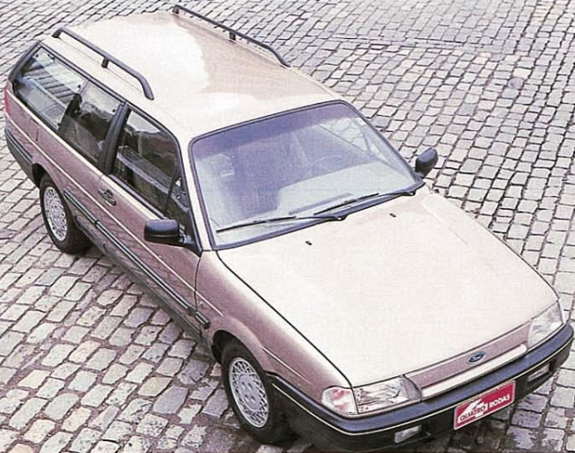 Apaixonados por Carros Antigos: Ford Versailles Royale