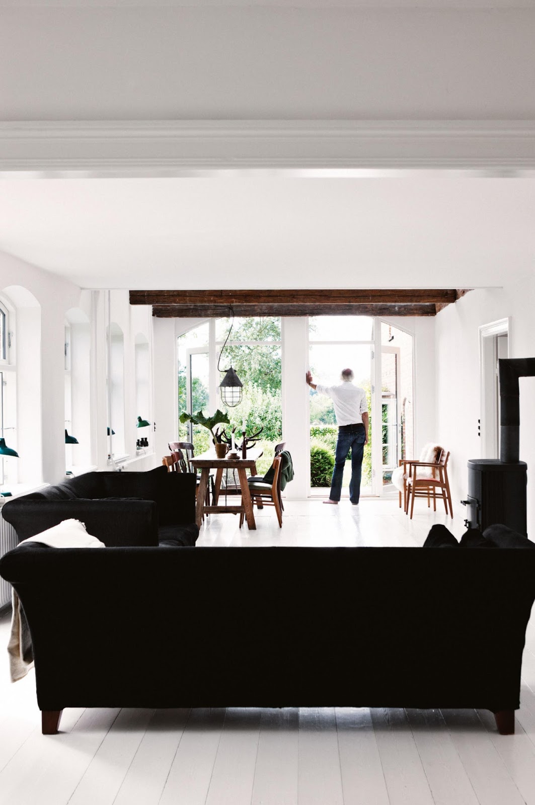 Fascinating Danish country house in black & white