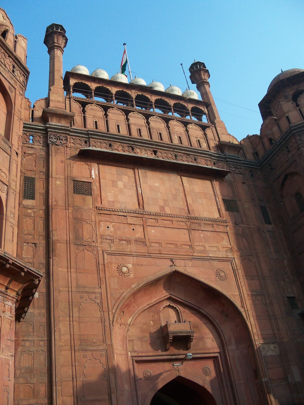 SPECTRUM VOICE: Romancing with History: Part1--Visit to the Red Fort