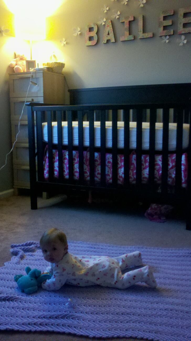 Nifty Knacks: Baby Room: Cardboard baby name