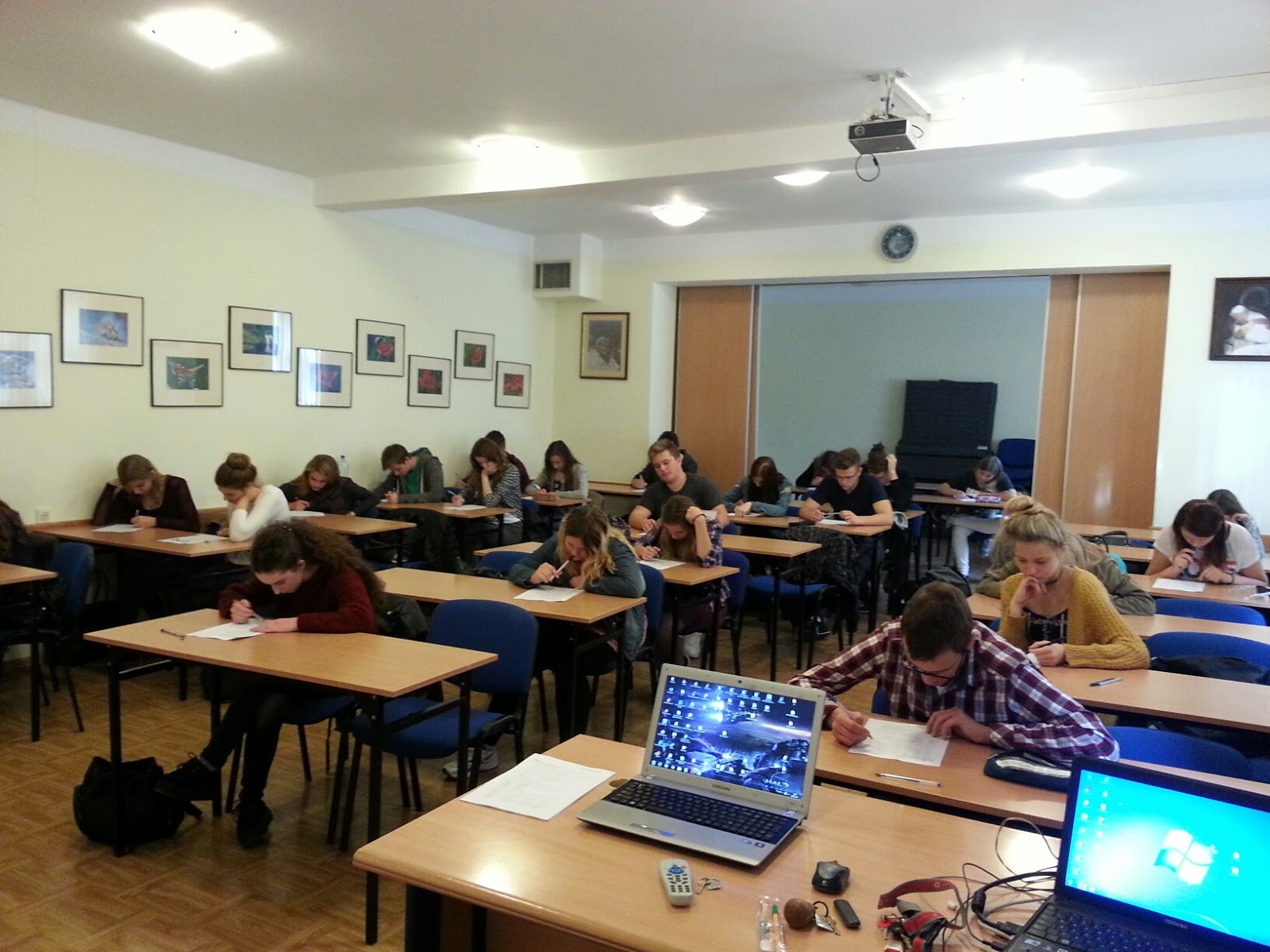 The Tower of English: English Language Competition - STAGE 1