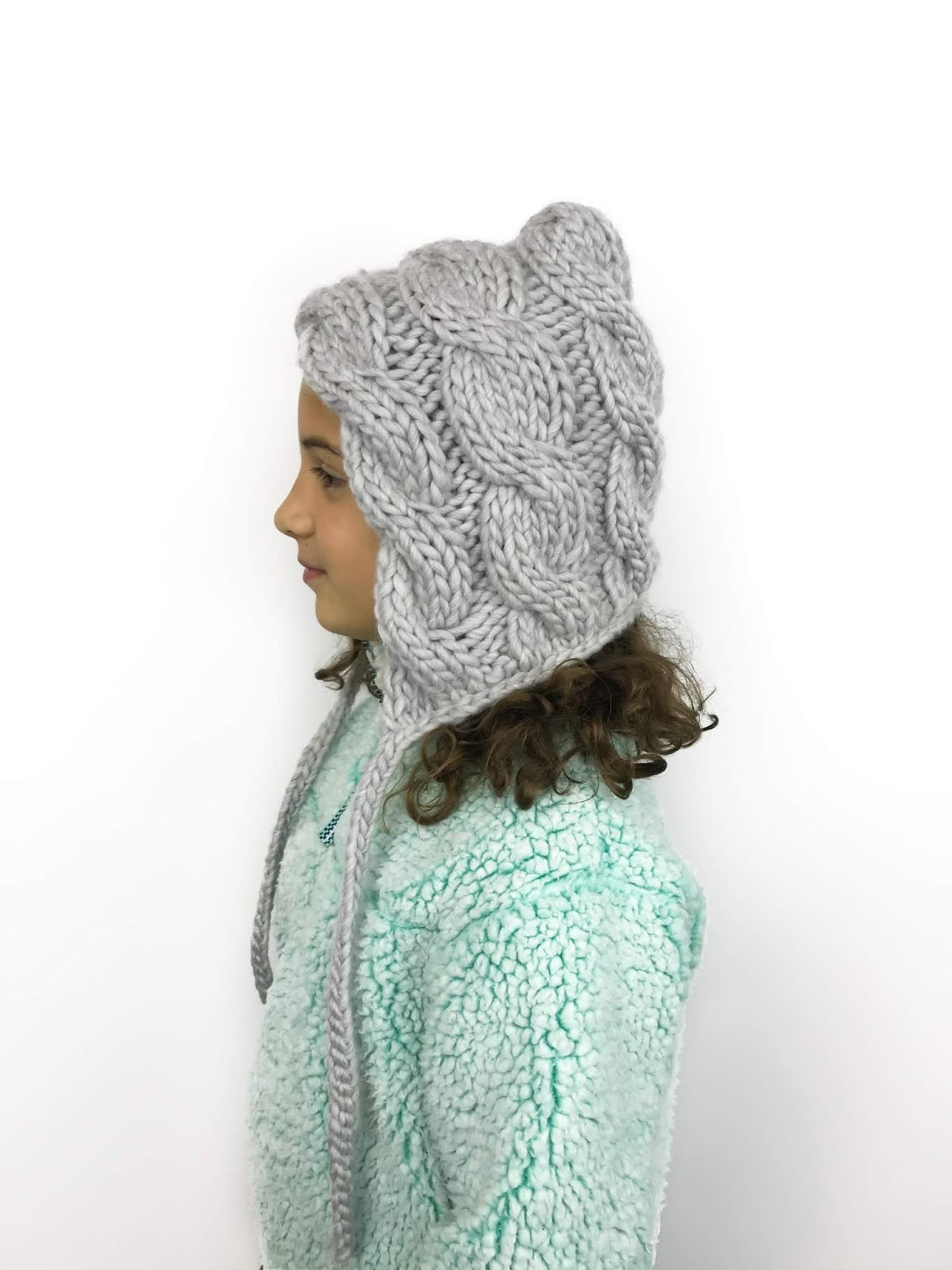KNIT CABLE BONNET - ALL SIZES - iKNITS