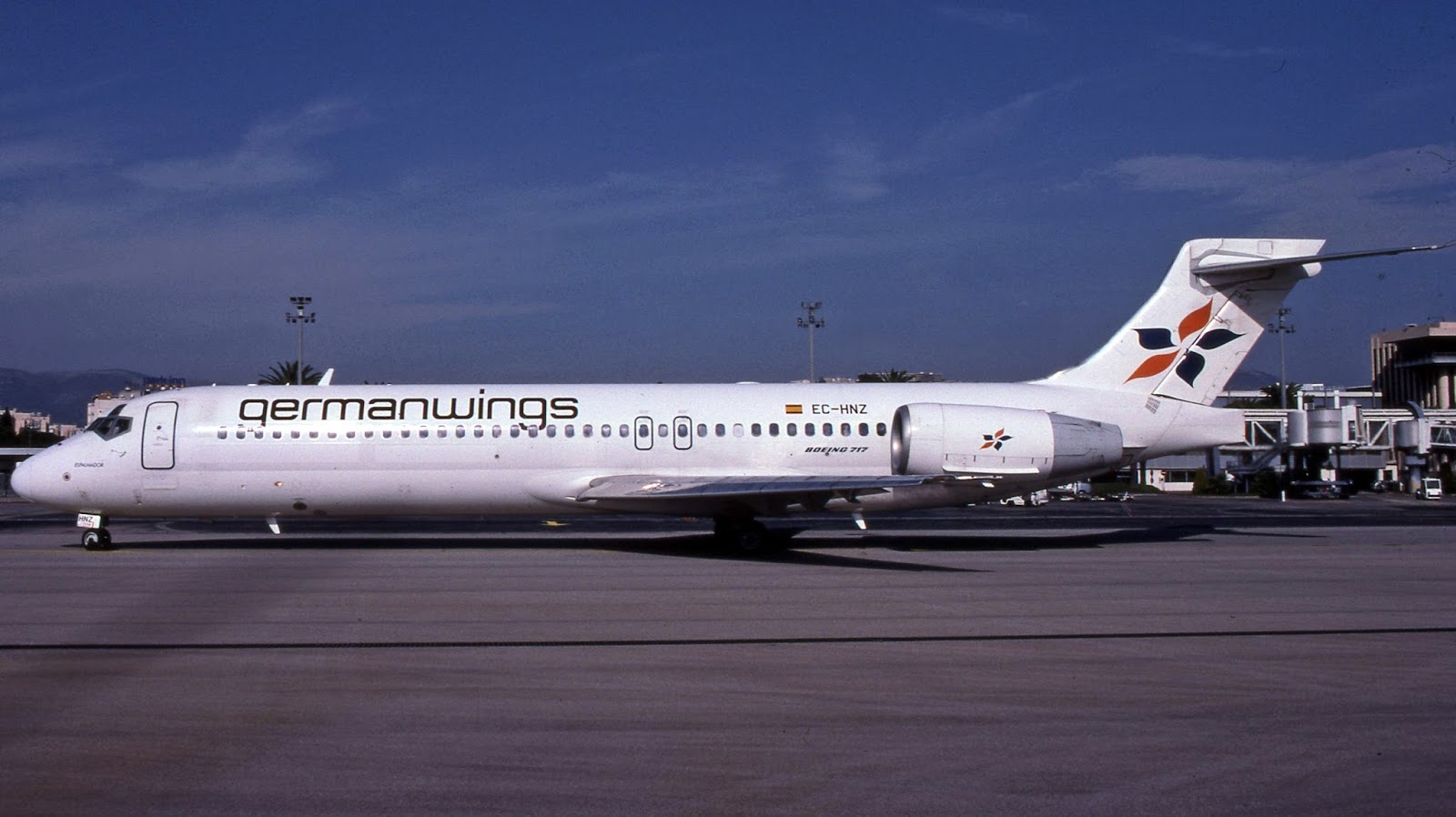 Aero Pacific Flightlines: GermanWings McDonnell Douglas MD-95-30 ...