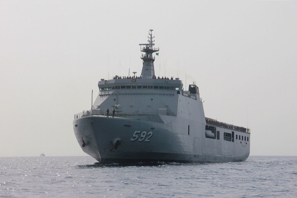 Garuda Militer: ★ Sekilas KRI Banjarmasin 592