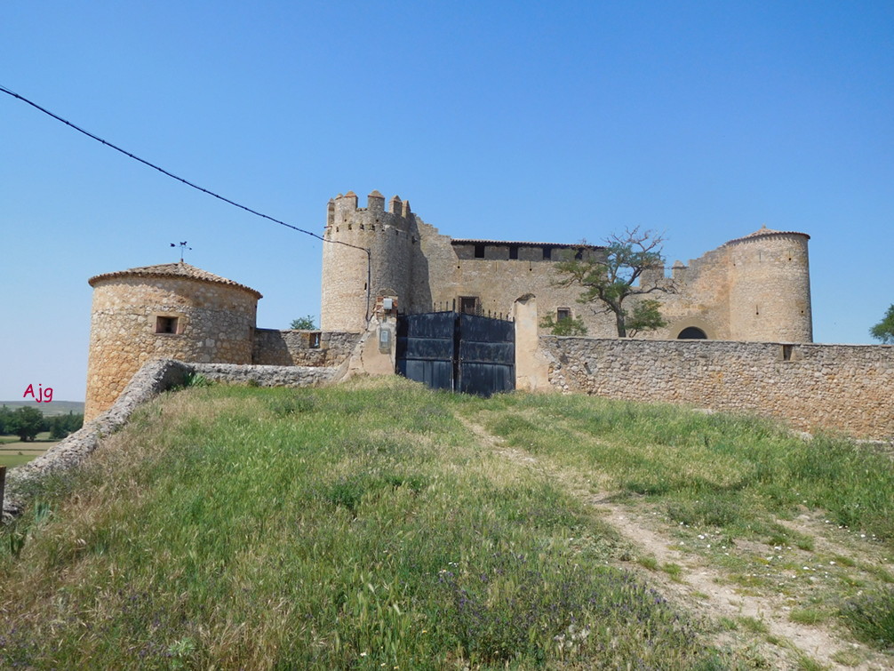 En Busca del Hada Azul: El Castillo de Almenar