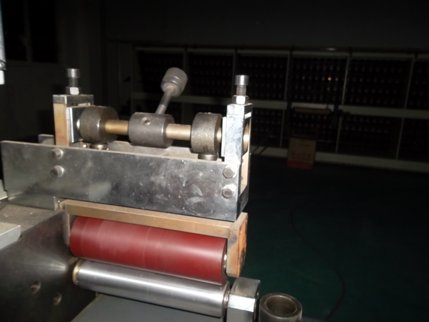 Used textile machines: Micro Slitter for Metallic Yarn, Korean brand ...