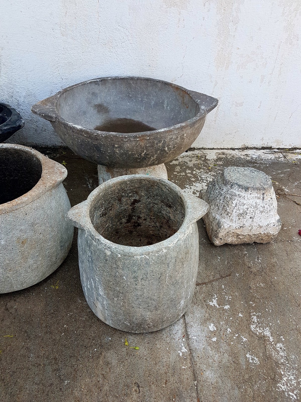 Indian Antique Quest: Kal chatty or Kal pathiram: Stone cook wares of yore