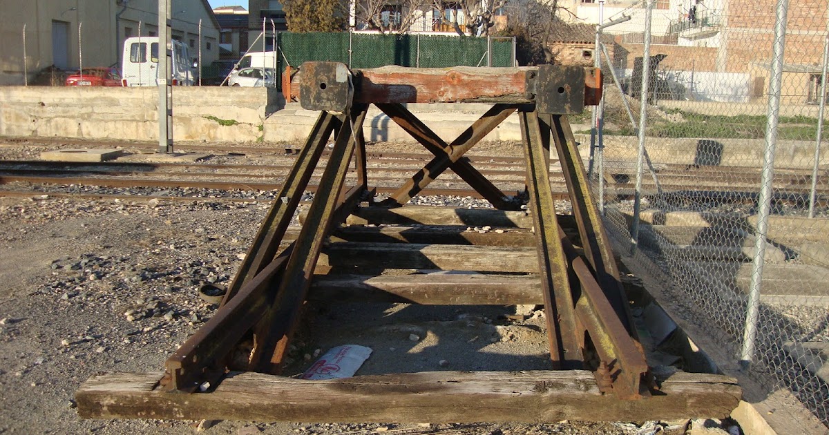 Asociación Altoaragonesa de Amigos del Ferrocarril: Vieja topera de RENFE.