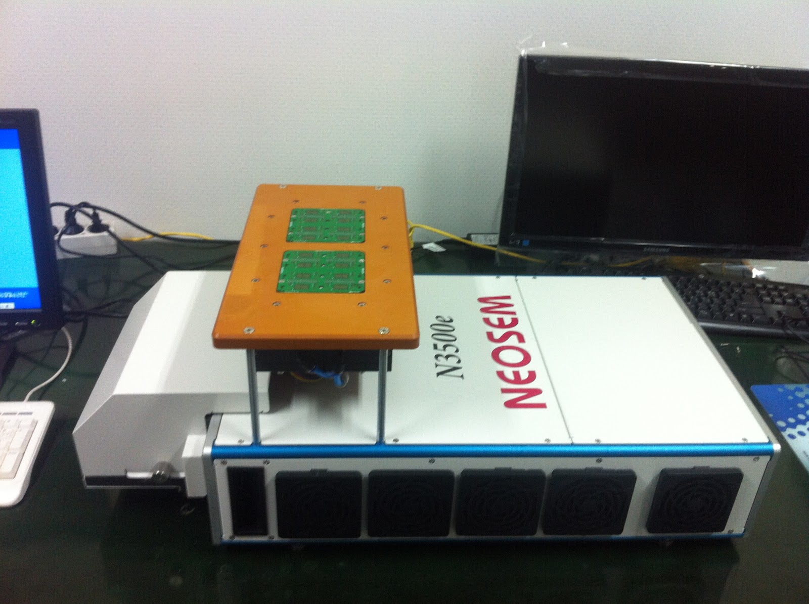 Neosem Memory Tester: Test Board of the SSD Tester