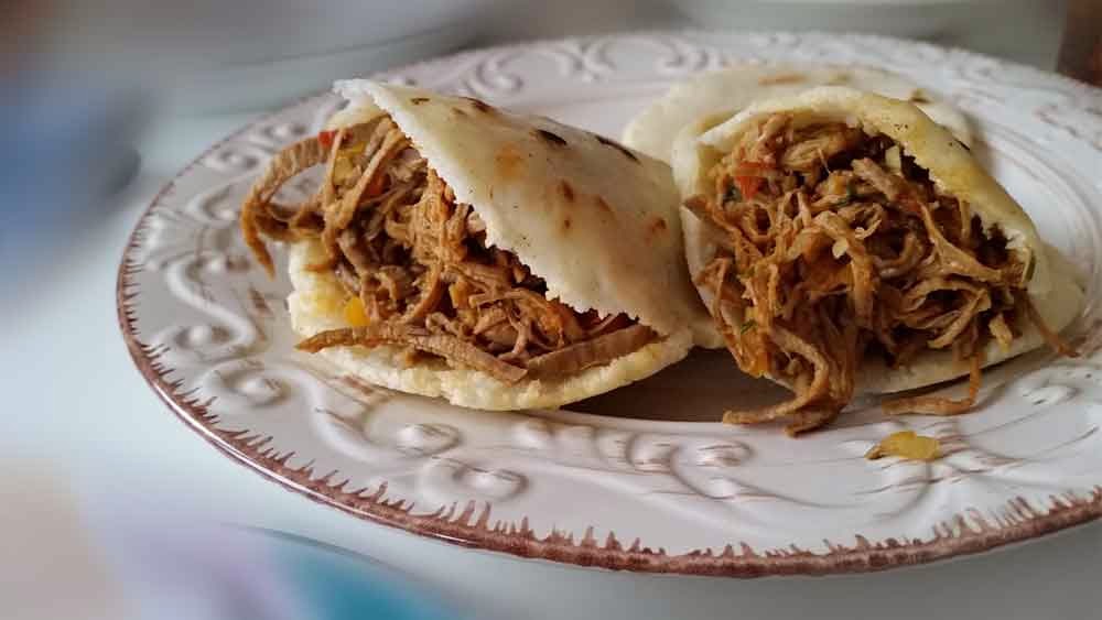 Cuoche clandestine: Arepas con carne mechada
