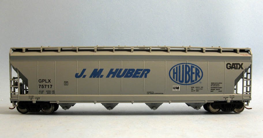 Hedley Junction: JM Huber GATX Covered Hopper