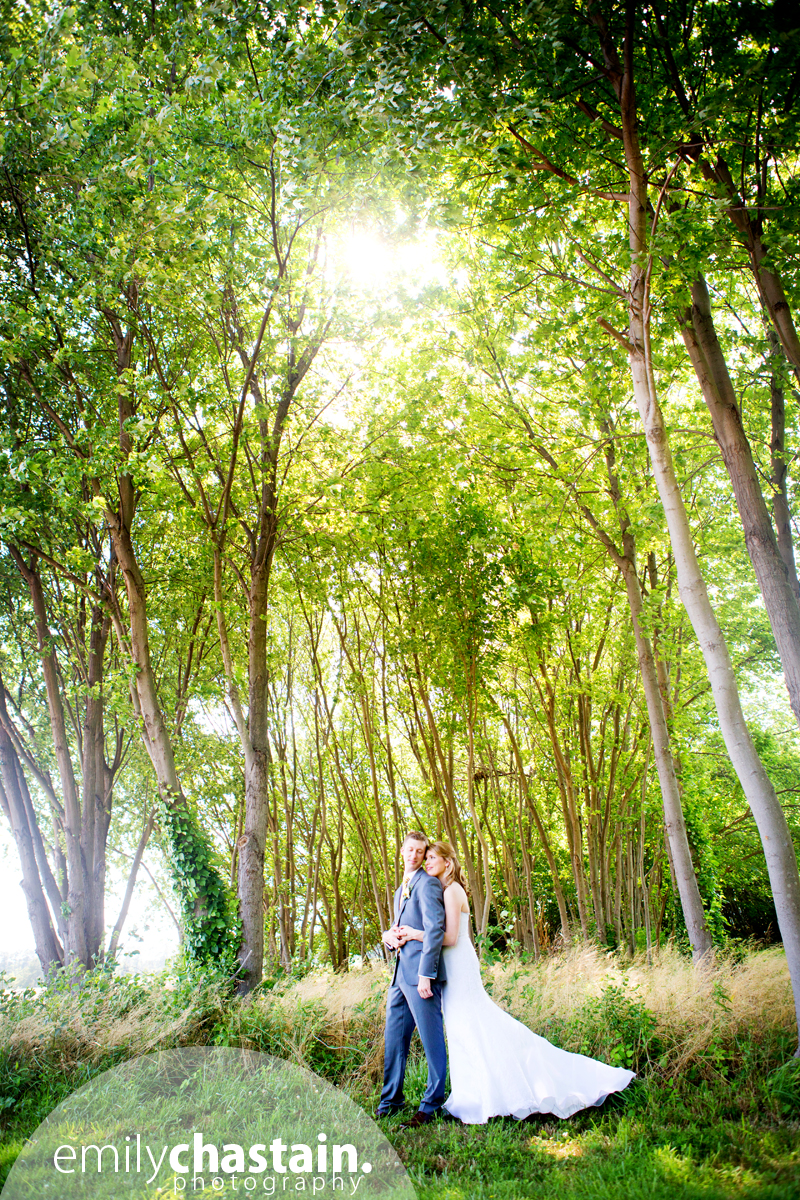 Kristen & Ryan - Kent Manor Inn Wedding Photography - Emily Chastain ...