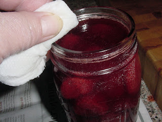 Eating Floyd...: Preserving Floyd: Strawberries! Part II Whole ...