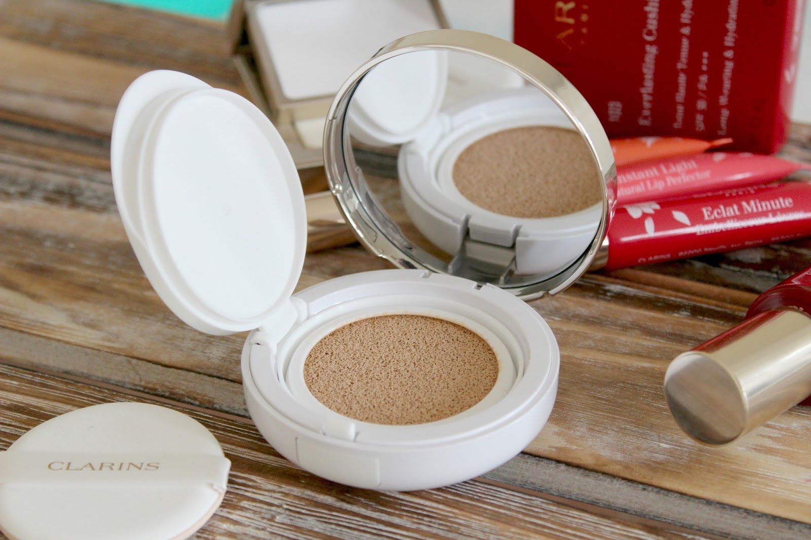 The Clarins Everlasting Cushion Foundation | Alice Anne