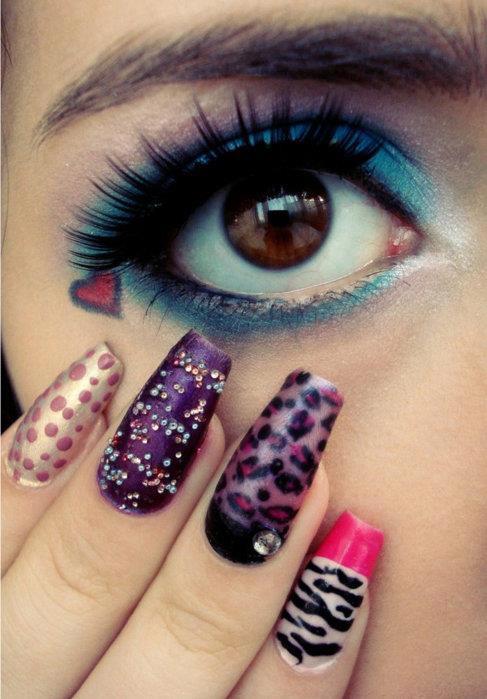 Latest Girls Nails Arts Designs Pictures - Displaypix