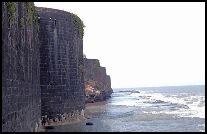 Suvarnadurg Fort