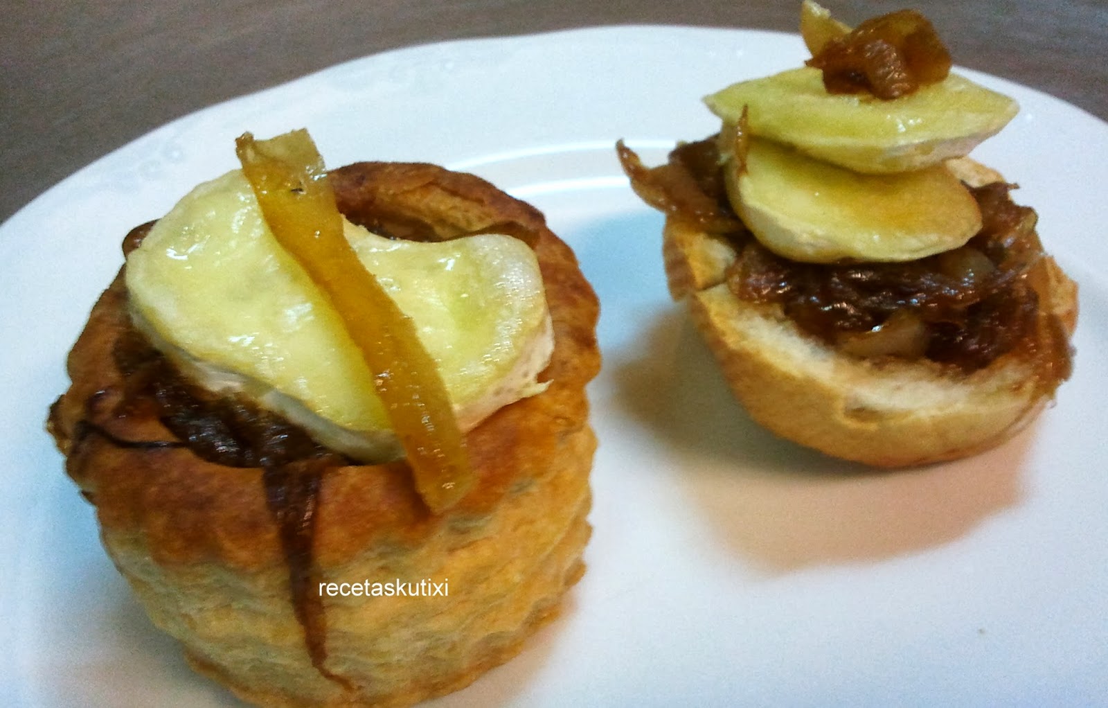 RECETASKUTIXI: VOLOVANES CON CEBOLLA CARAMELIZADA Y QUESO DE CABRA