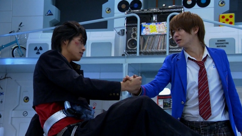 Kamen Sentai: Kamen Rider Fourze Episode 32 Review: Show Me The Cosmic ...