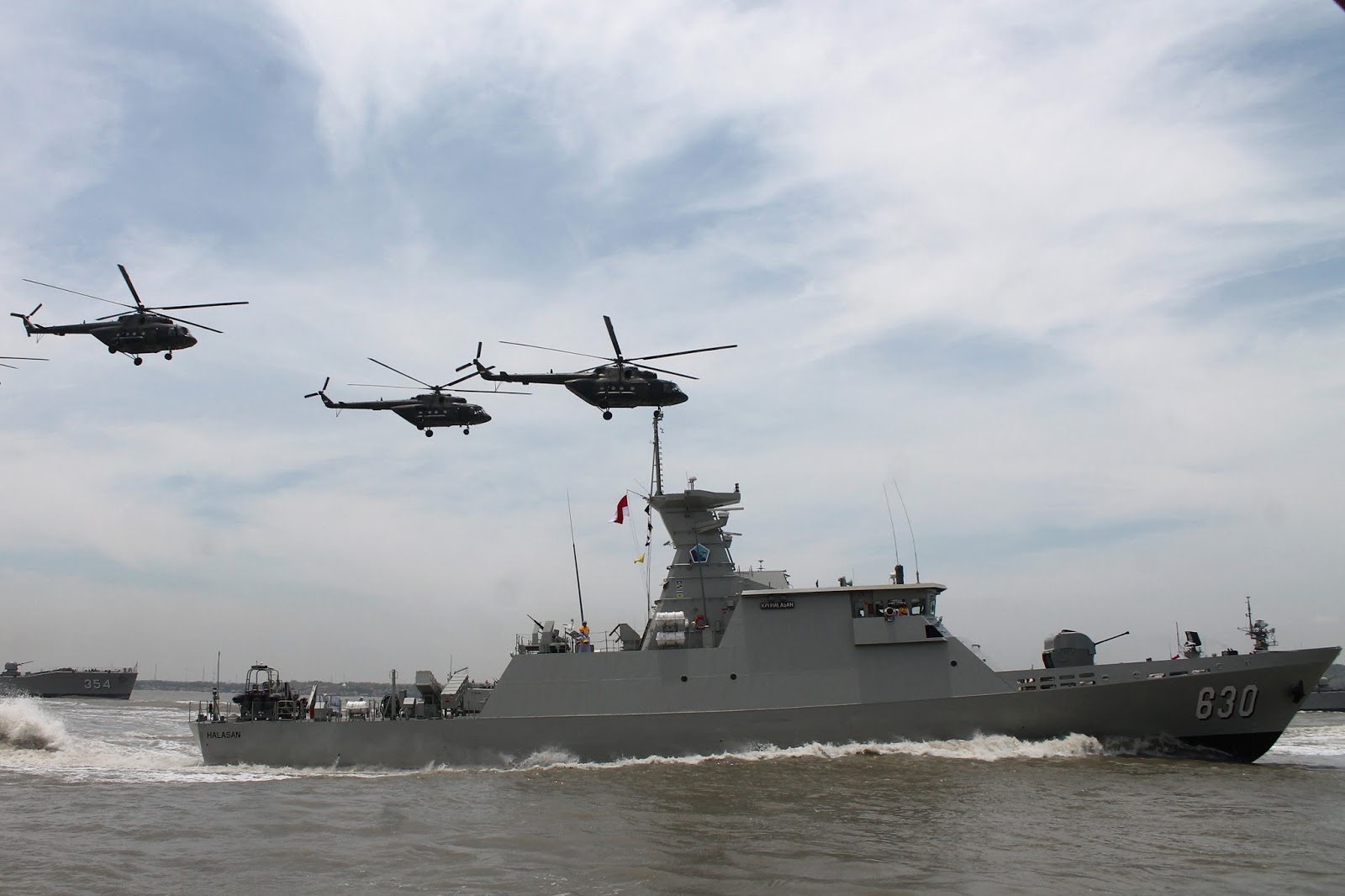 DEFENSE STUDIES: Indonesia Signs for Four Additional KCR-60M Fast ...
