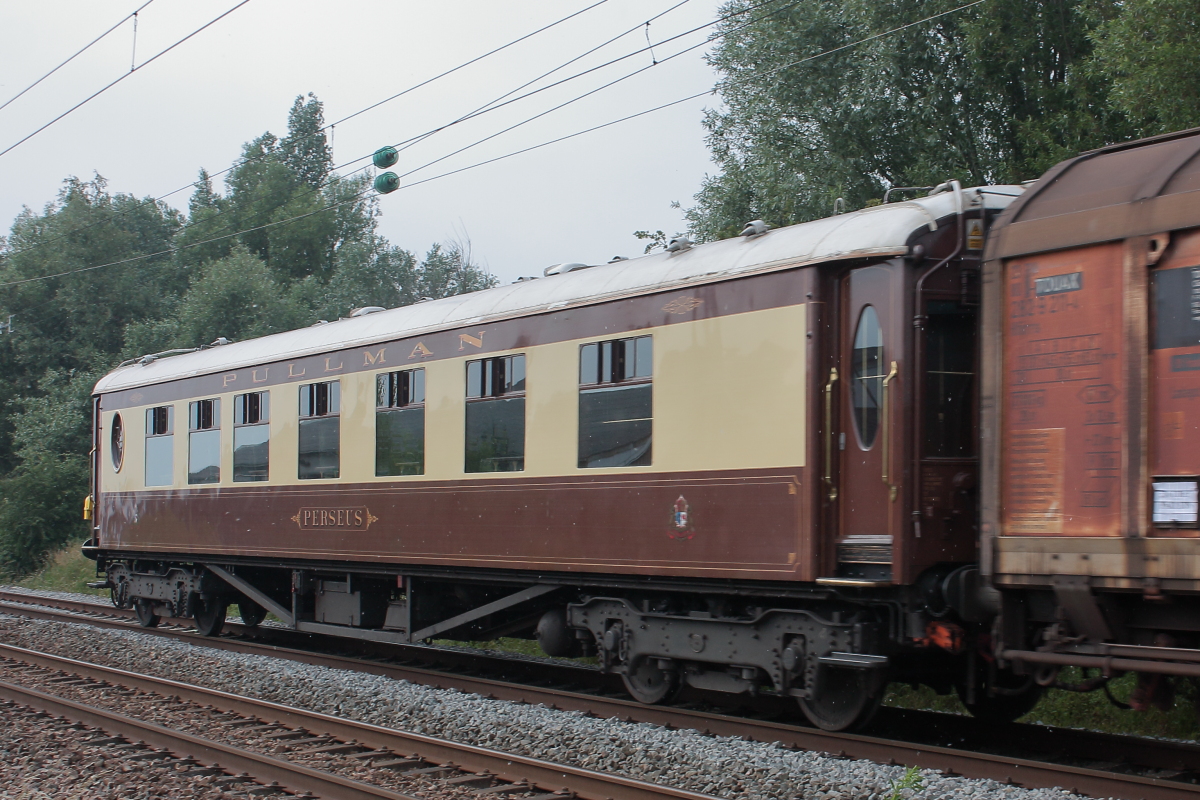 LA PASSION DU TRAIN: Pullman " PERSEUS " en queue d'un Fret Calais ...