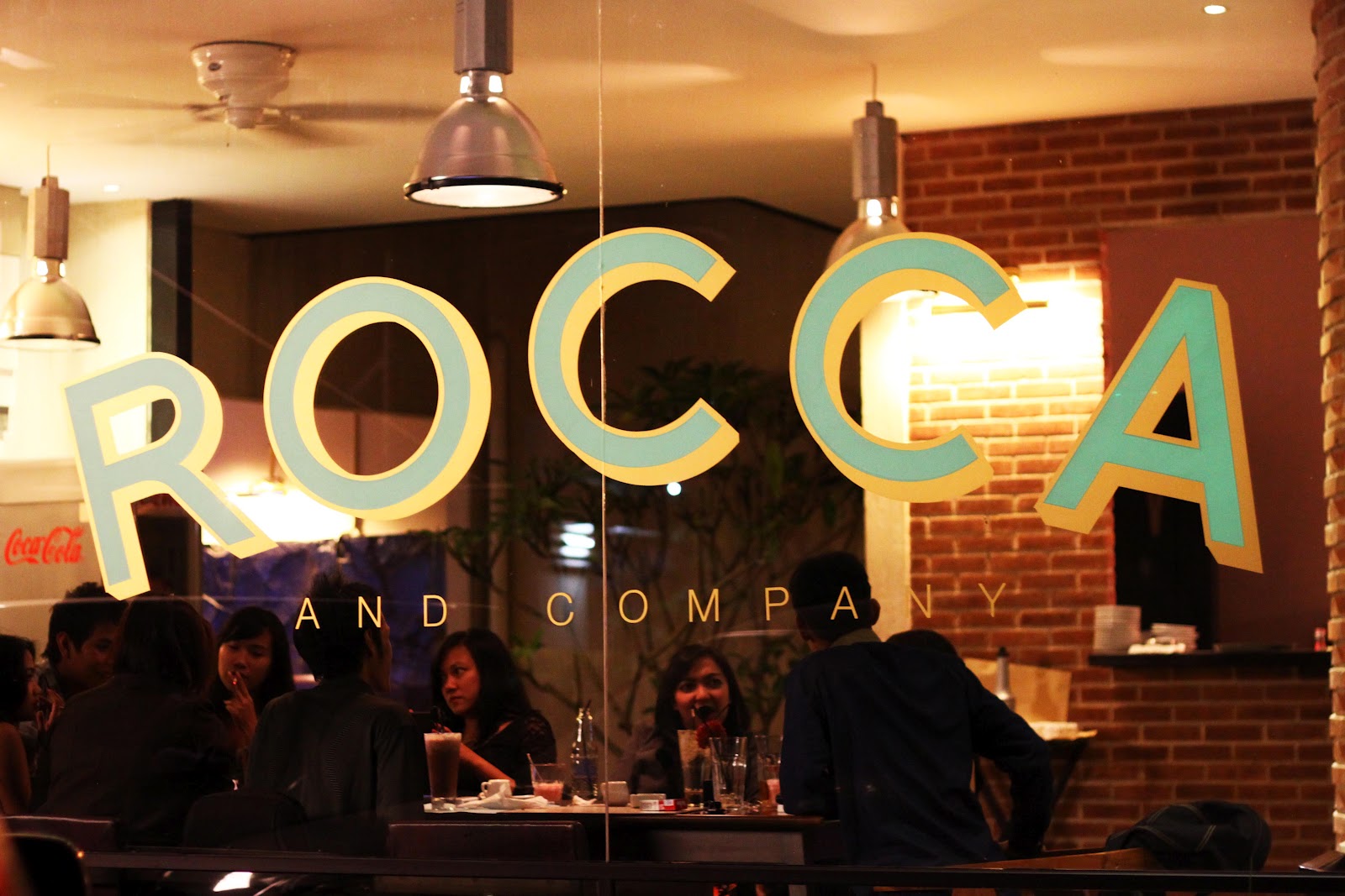 Food Diaries: Review : Rocca and Co