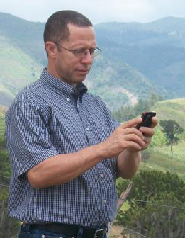 La Voz Tubanera: Feliz dia del periodista dominicano