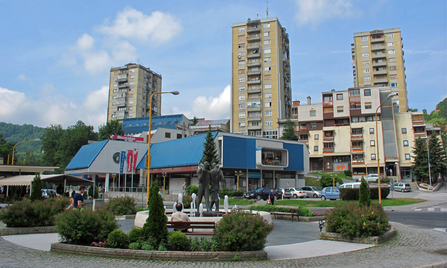 Simboli polpretekle zgodovine: HRASTNIK - Spomenik rudarjem