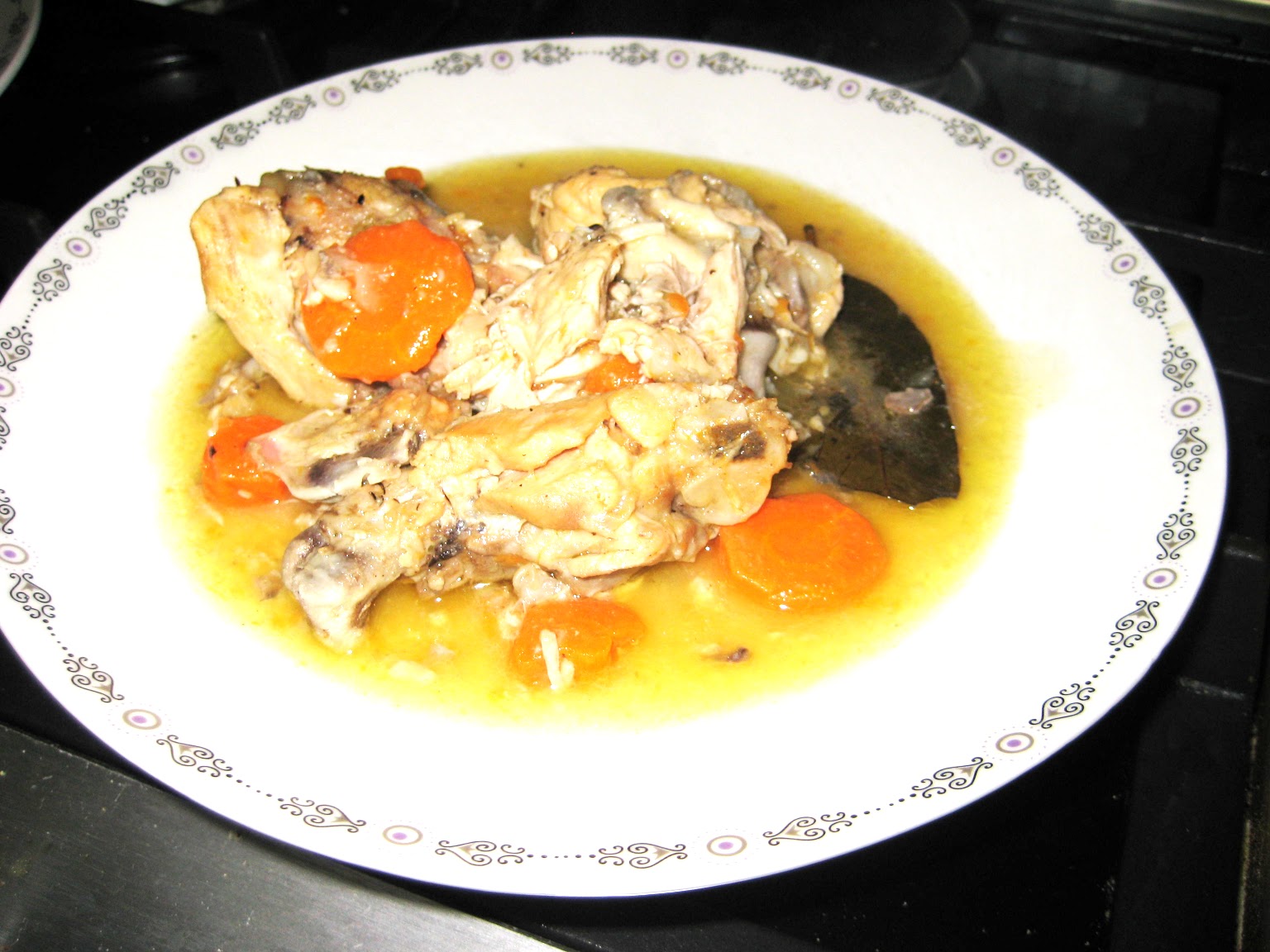 LAS RECETAS DE MAMA ROSA: Pollo en salsa