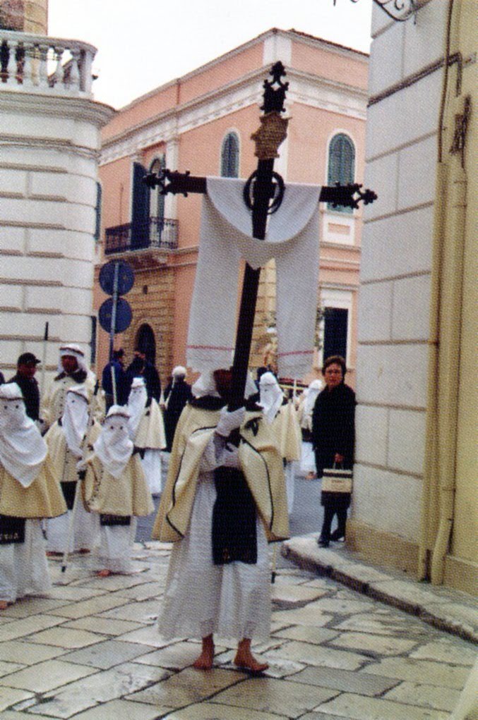 LA SETTIMANA SANTA A MOTTOLA (TA): SABATO SANTO - Processione dei ...