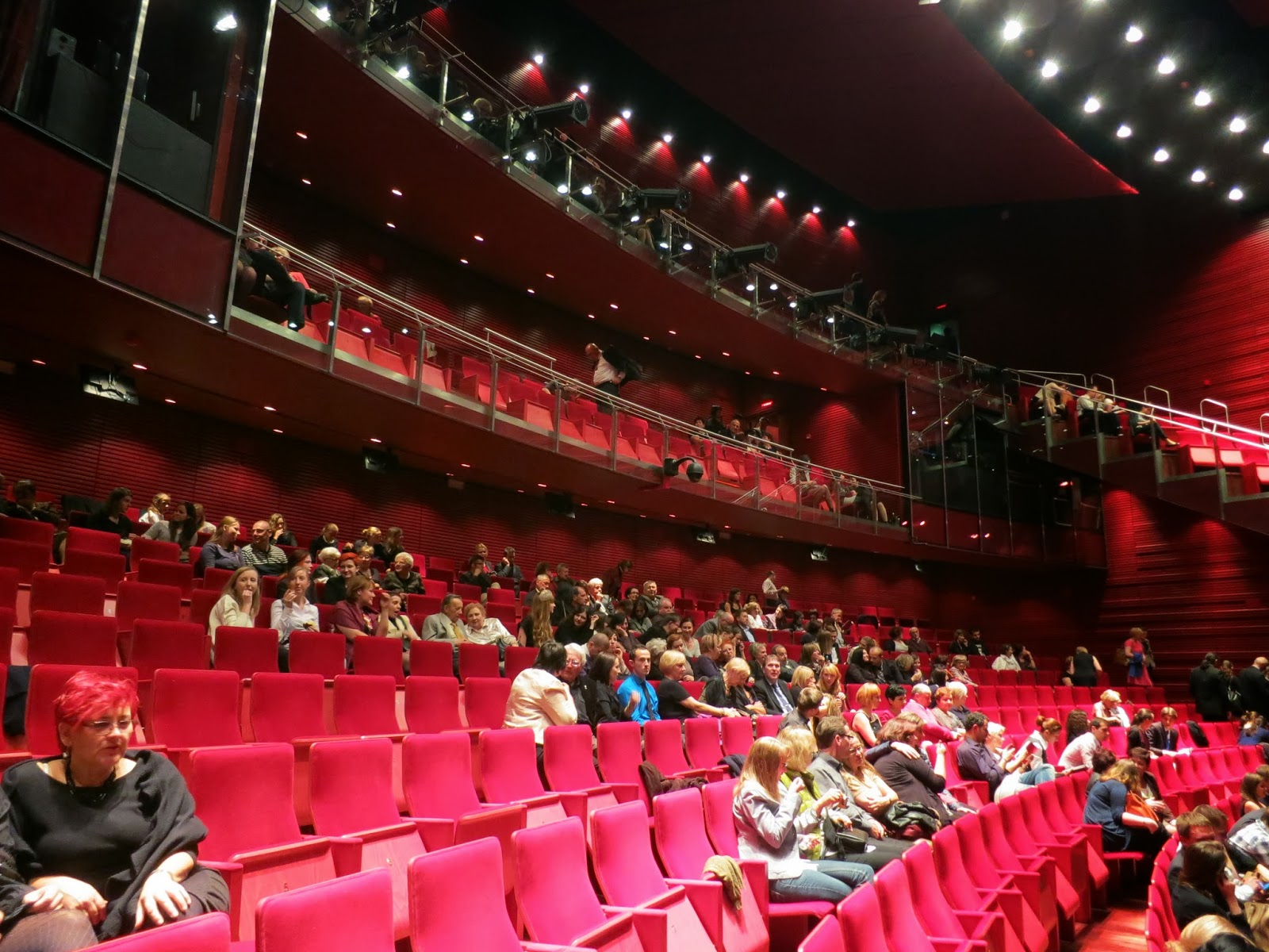 Opera Krakowska contemporary take on Madama Butterfly