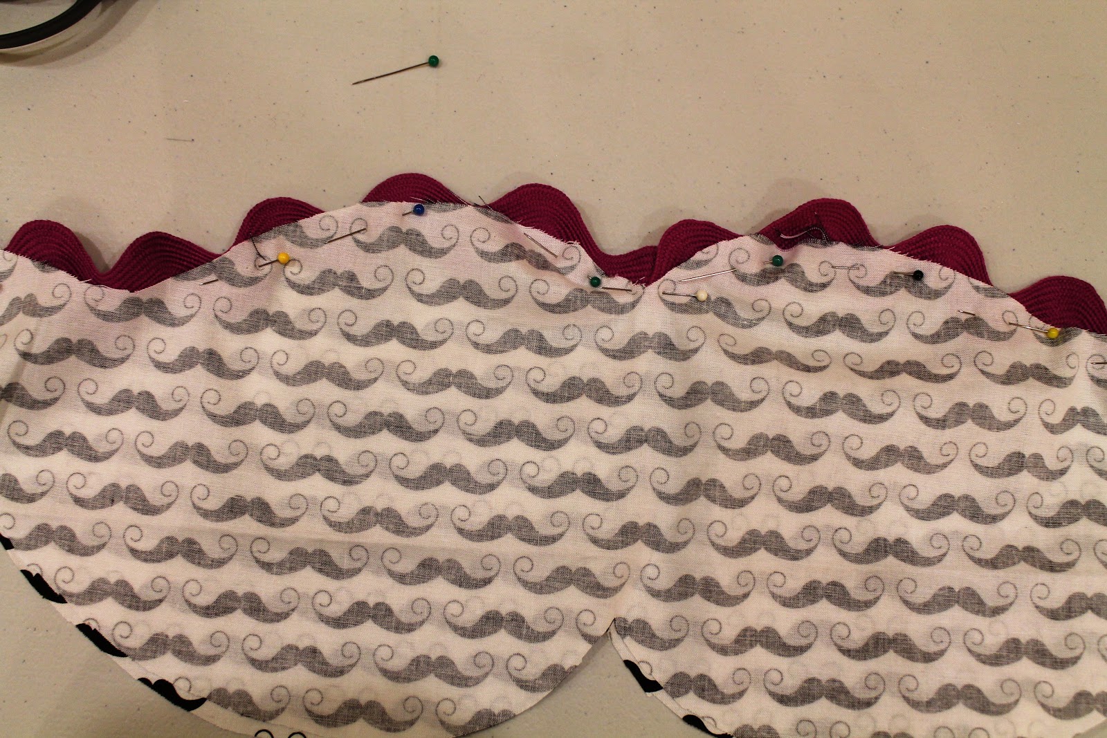 Button Up & Stitch: Moustache Cushion Tutorial