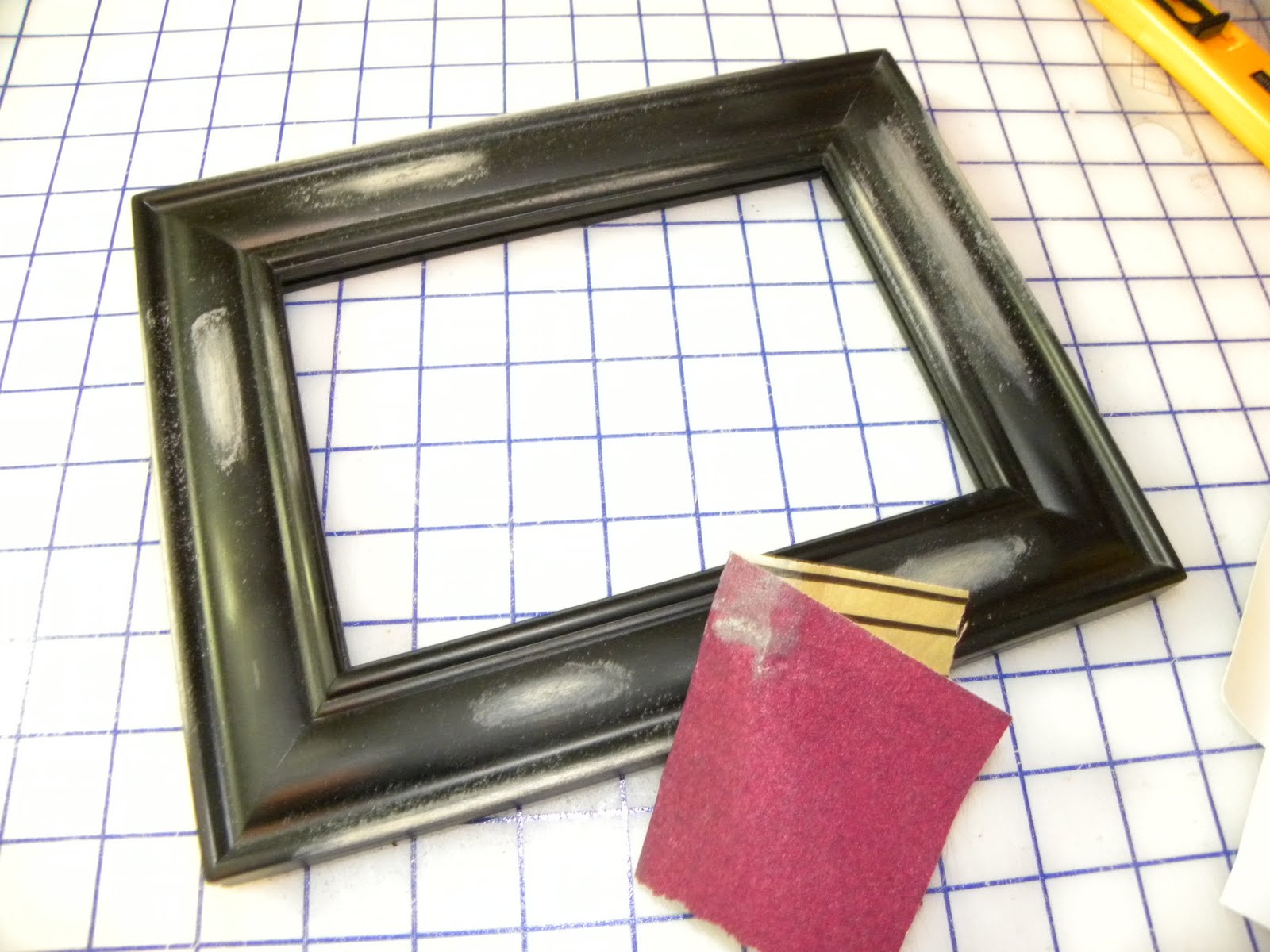 The Southern Stitcher: Distressing Tutorial